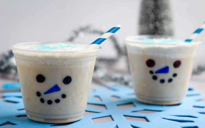 Snowman Christmas Smoothie with Coconut | Keeping the Peas