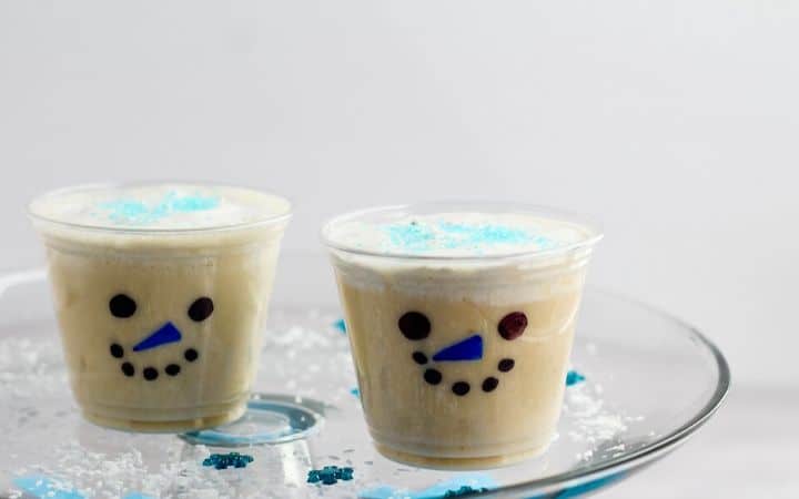 Snowman Christmas Smoothie with Coconut | Keeping the Peas