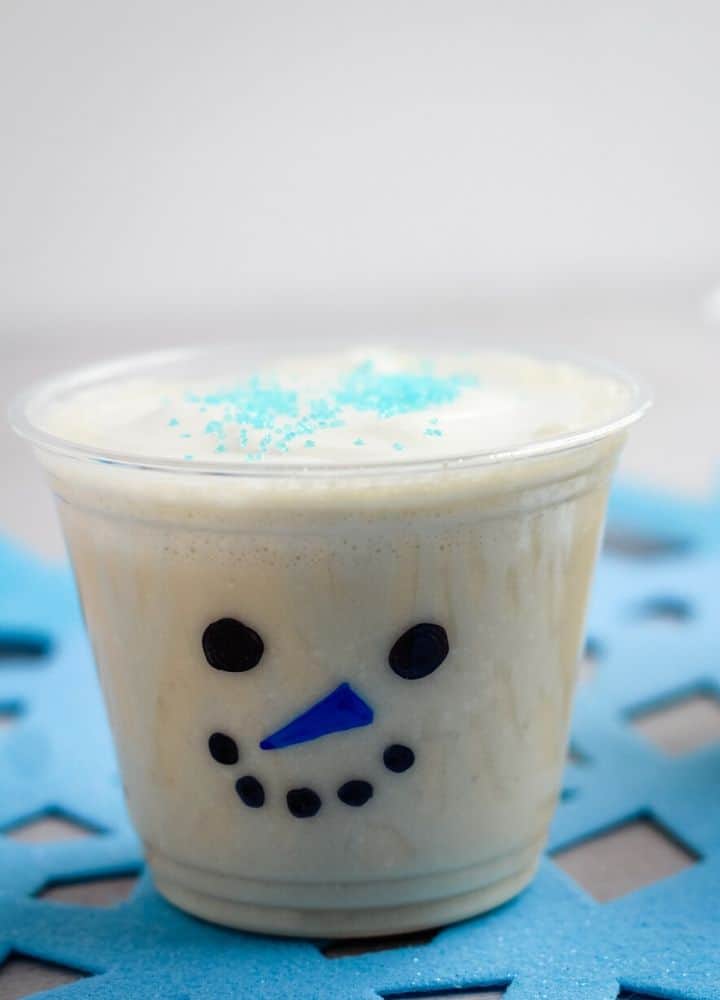 Snowman Christmas Smoothie with Coconut | Keeping the Peas