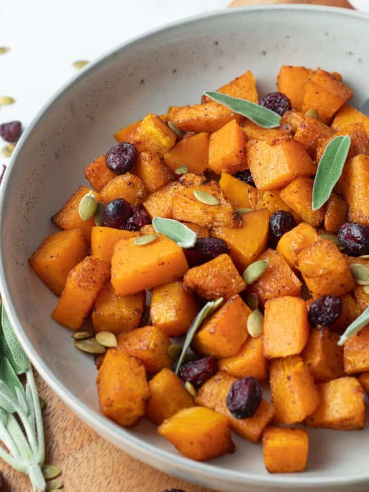 Vegan Stuffed Butternut Squash with Black Beans and Quinoa