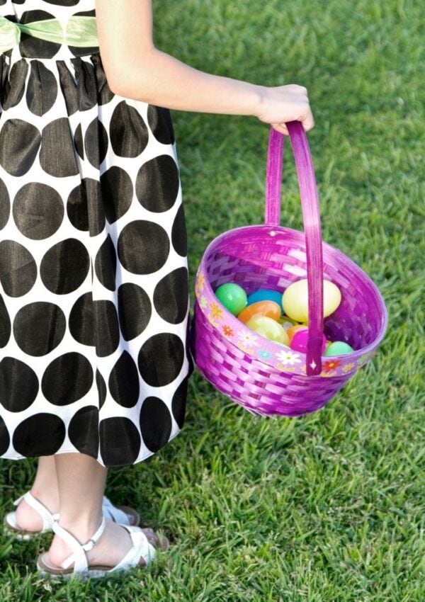 20 Vegan Easter Basket Ideas You'll Love - Keeping the Peas